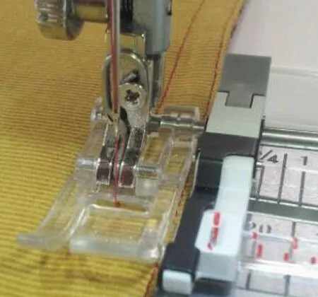 Janome Sliding Guide Foot – Sewing Machines UK